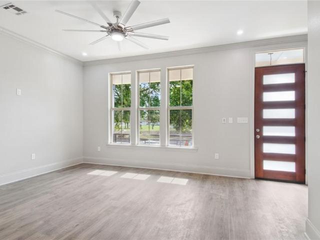 2318 Mardi Gras Boulevard