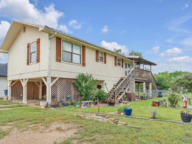 2318 Neches St, Granbury, TX 76048