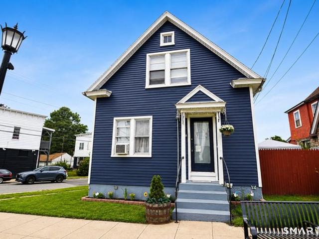 2318 Barnum Ave, Stratford, CT 06615