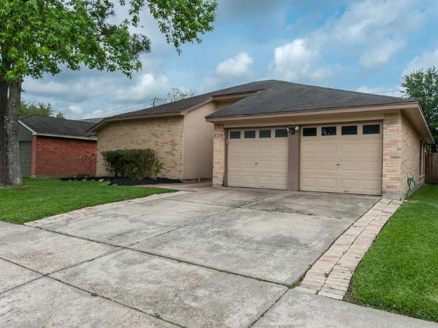 2318 Colonial Ridge Drive
