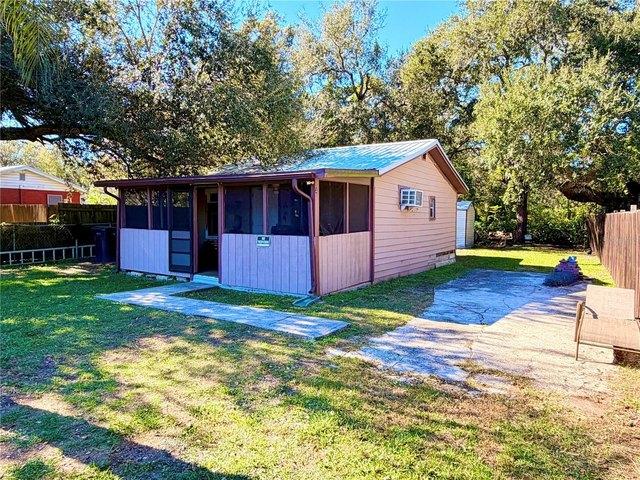 2318 Hibiscus Ave, Seffner, FL 33584