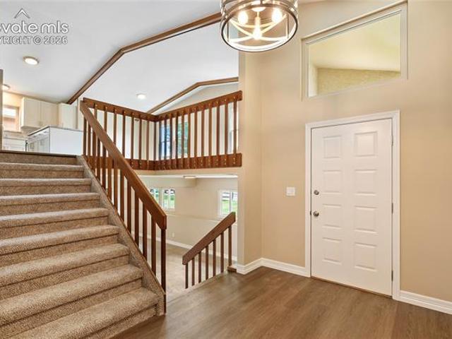 2318 Thornhill Drive