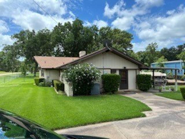 2319 N Wind Dr, Tool, TX 75143