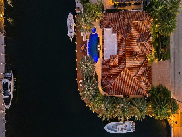2319 NE 28th St, Lighthouse Point, FL 33064 | MLS #F10551 | Compass