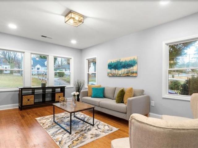 2319 Beecher Road SW