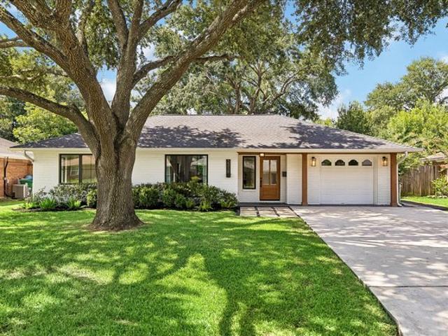 2319 Cheshire Ln, Houston, TX 77018