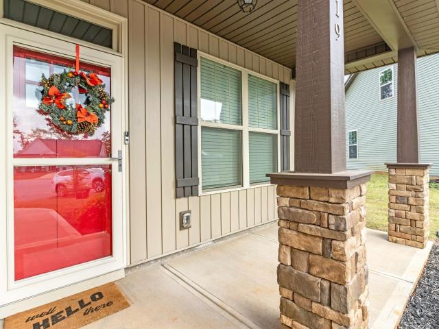 2319 Davenport Court