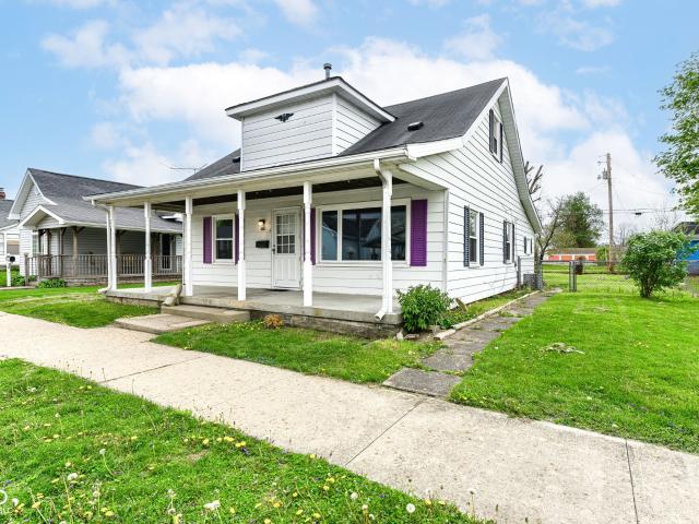 2319 S B St, Elwood, IN 46036 | MLS #22095 | Compass