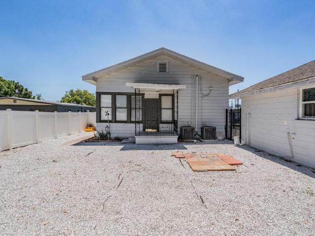2319 W Aileen St, Unit B, Tampa, FL 33607 | MLS #TB8499 | Compass