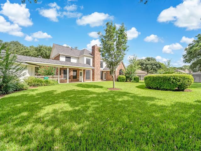 23102 Crossbend Drive