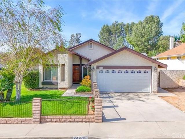 23104 Poplar Glen Cir, Valencia, CA 91354