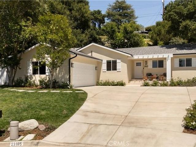 23105 Middlebank Dr, Newhall, CA 91321