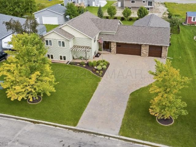 2310 Meadow Lane