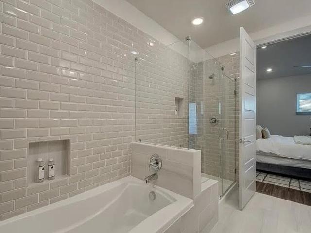 2310 Moser Ave, Dallas, TX 75206