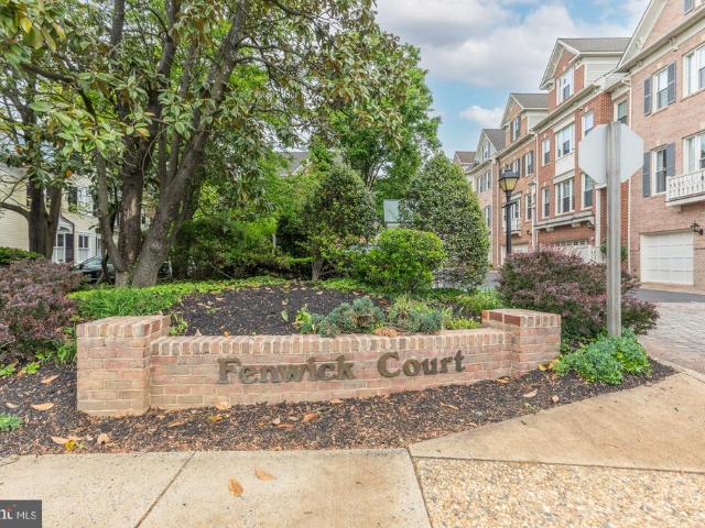 2310 N Van Buren Court N