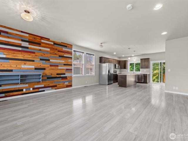 2310 Orchard Street W