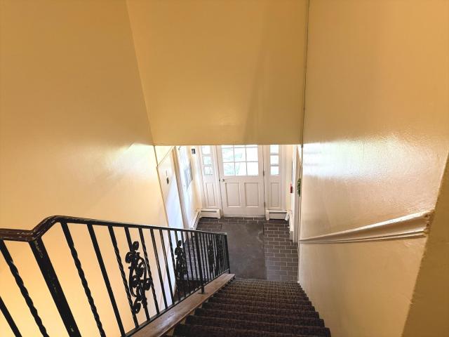 2310 Algonquin Road # 6