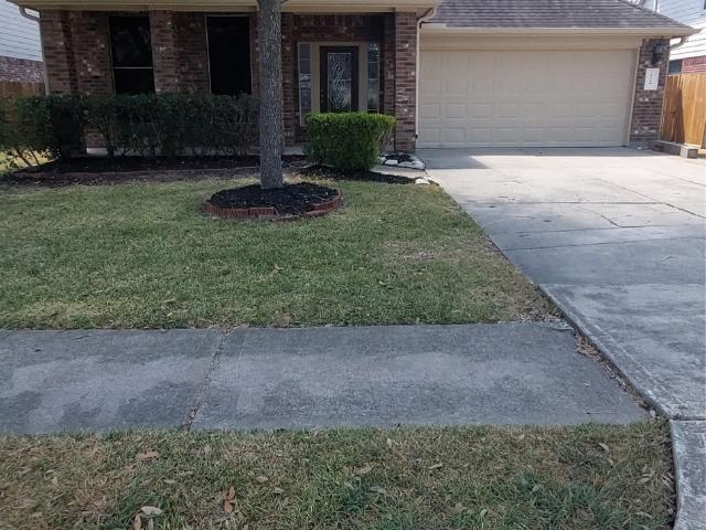 2310 Appian Way, Pearland, TX 77584 | MLS #40766 | Compass