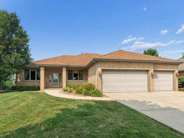 2310 Bluestone Bay Dr, New Lenox, IL 60451