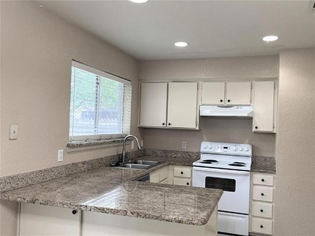 2310 Dartmouth Drive