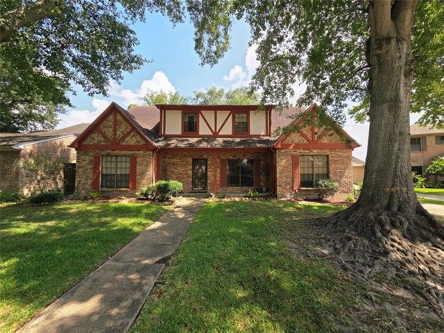2310 Deer Meadow Dr, Missouri City, TX 77489