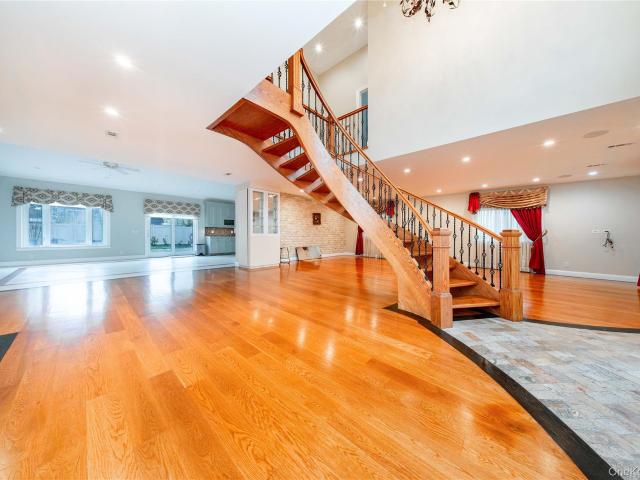 2310 Dogwood St, Merrick, NY 11566 | MLS #991354 | Compass