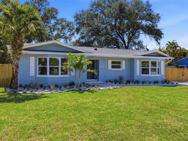 2310 Harrison Dr, Dunedin, FL 34698