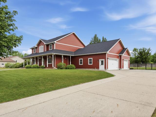 2310 Hillcrest Lane