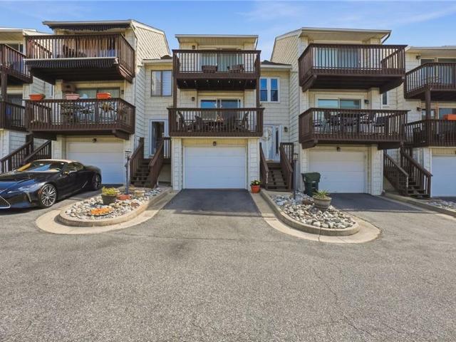 2310 Page CT