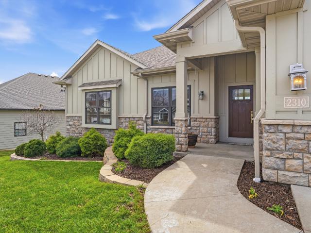 2310 redmond ct
