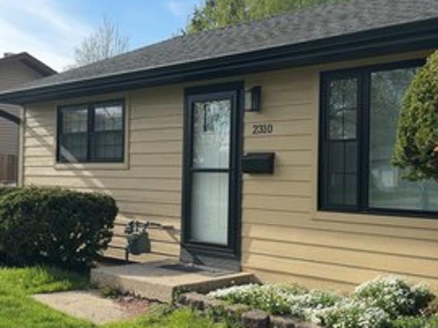 2310 St James St, Rolling Meadows, IL 60008