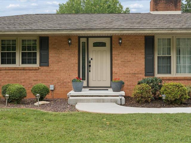2310 Triggs Rd