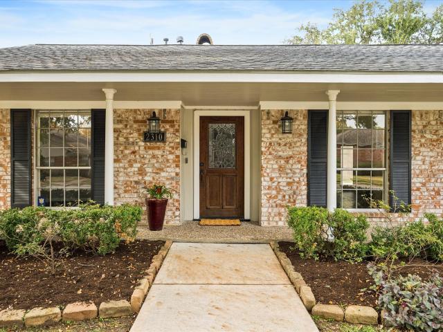 2310 Walnut Bend Lane