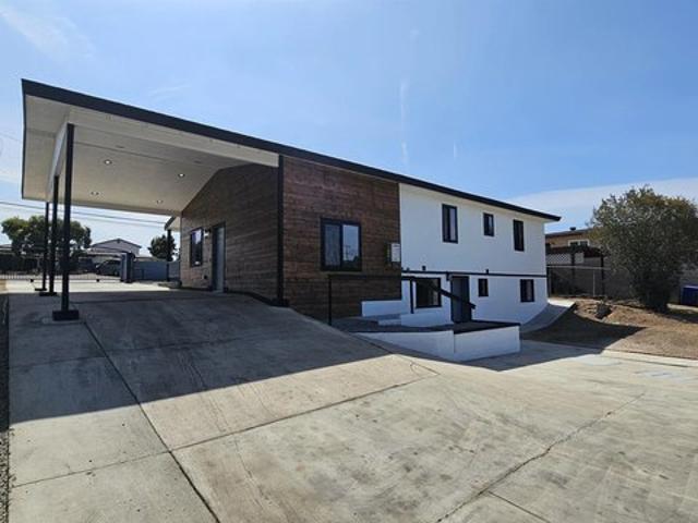 2310 69th St, Lemon Grove, CA 91945