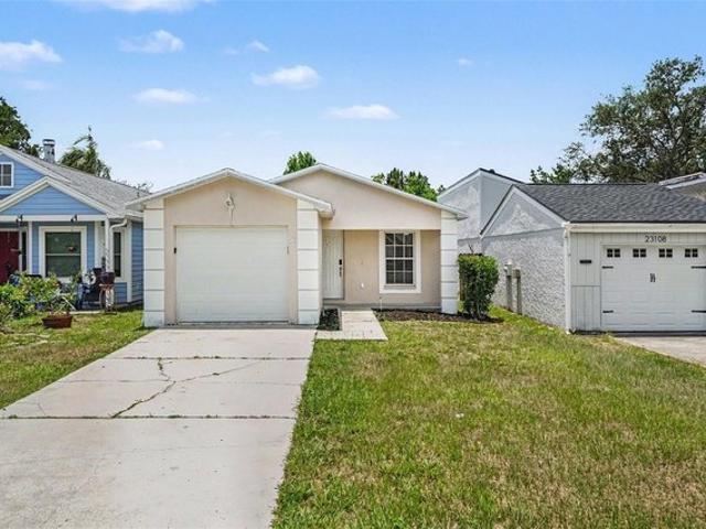 23110 Dover Dr, Land O Lakes, FL 34639