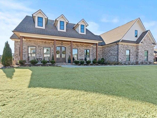 23112 Sawgrass Dr, Athens, AL 35613