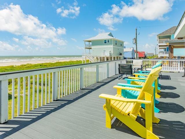23115 Gulf Dr, Galveston, TX 77554
