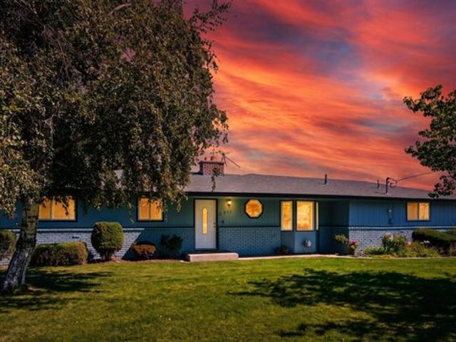 2311 McCullough Rd, Yakima, WA 98903