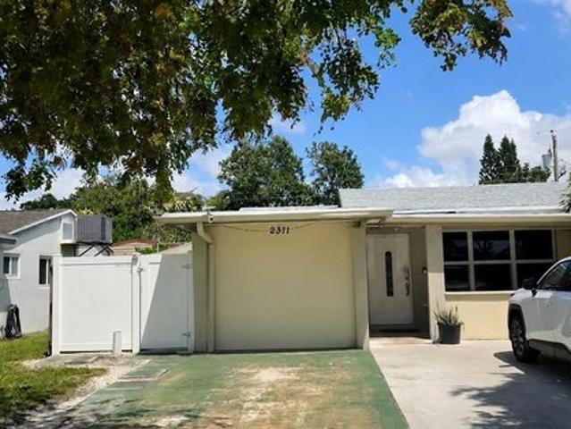 2311 N 58th Ter, Hollywood, FL 33021