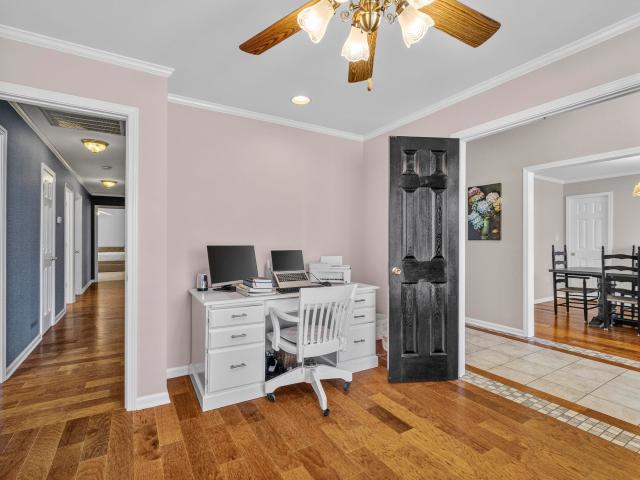 2311 Orleans Place