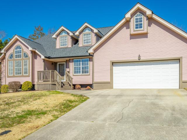 2311 Chimney Hills Dr, Soddy Daisy, TN 37379 | MLS #1529