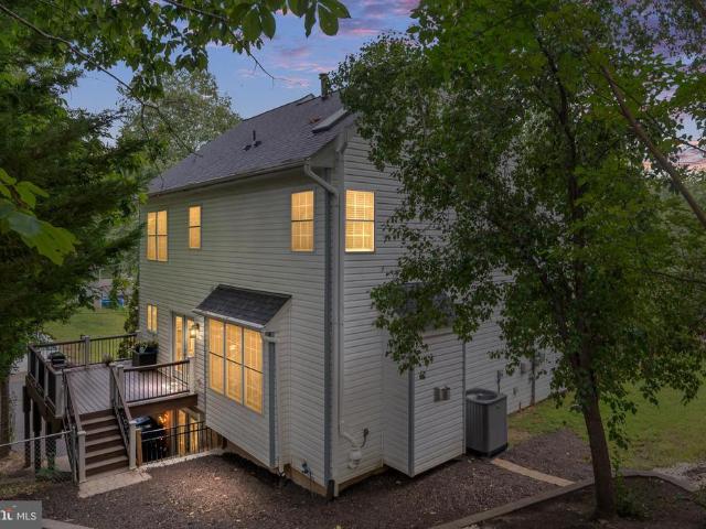 2311 Harpoon Drive