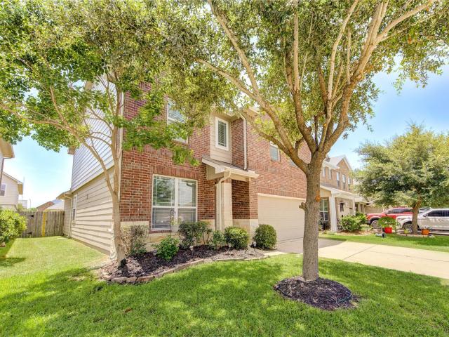 2311 Lakecrest Town Drive