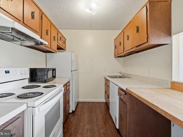 2311 Pimmit Drive # 511E