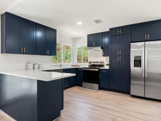 2311 Sheri Oak Ln