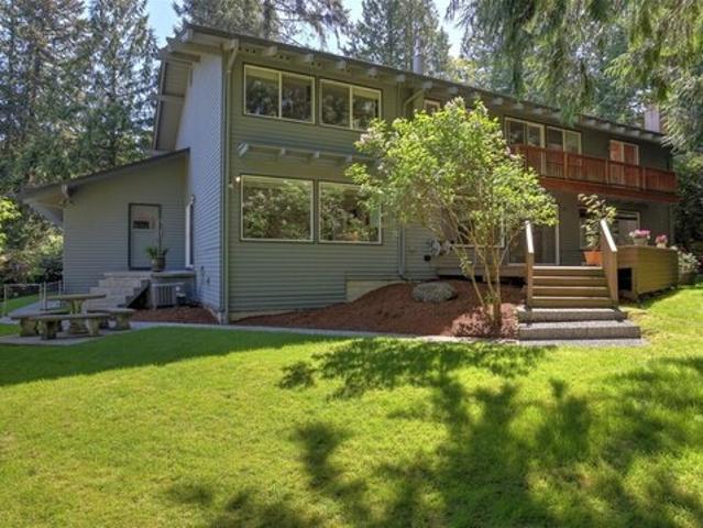 2311 th Pl NE, Redmond, WA 98052