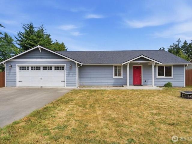 2311 W 12th St, Port Angeles, WA 98363