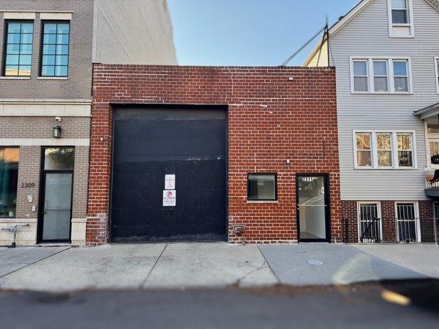 2311 W Belmont Ave, Chicago, IL 60618