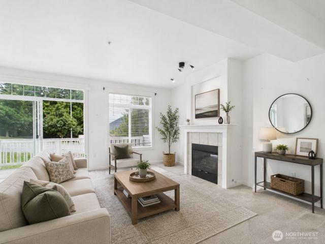 23120 SE Black Nugget Road # A6