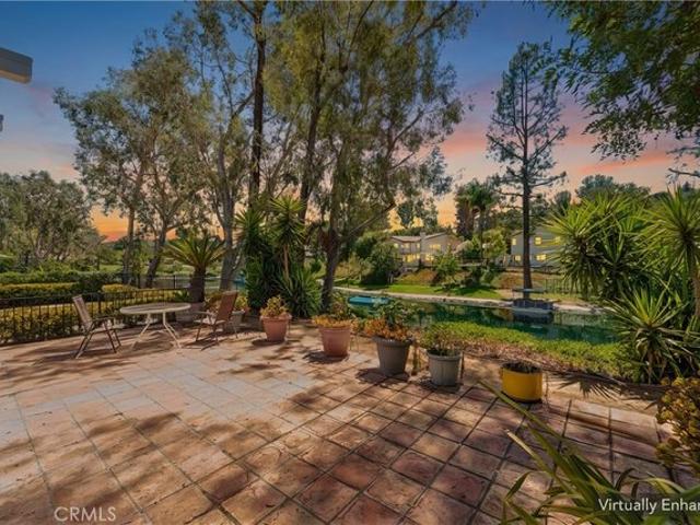 23122 Park Sorrento, Calabasas, CA 91302
